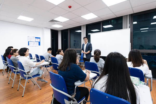 Luyện Thi TOEIC Speaking & Writing | TOEIC SW 300